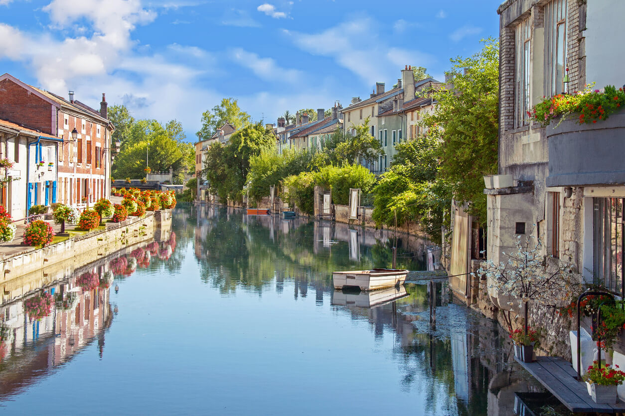 Best Time to Go to the Champagne Region - Climate, Weather, Where to Go ...