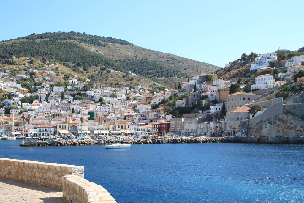 Best time to go to Hydra Island | Weather and Climate. 4 months to avoid!