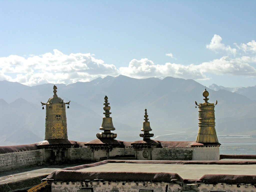 Best time to go to Lhasa | Weather and Climate. 7 months to avoid!